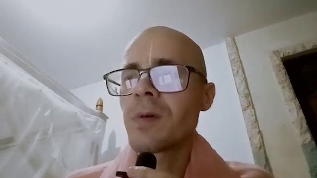 Улыбка Мадхвы, ч.5 (Жизнь Шрипада Мадхвачарьи), Мадхва принимает санньясу