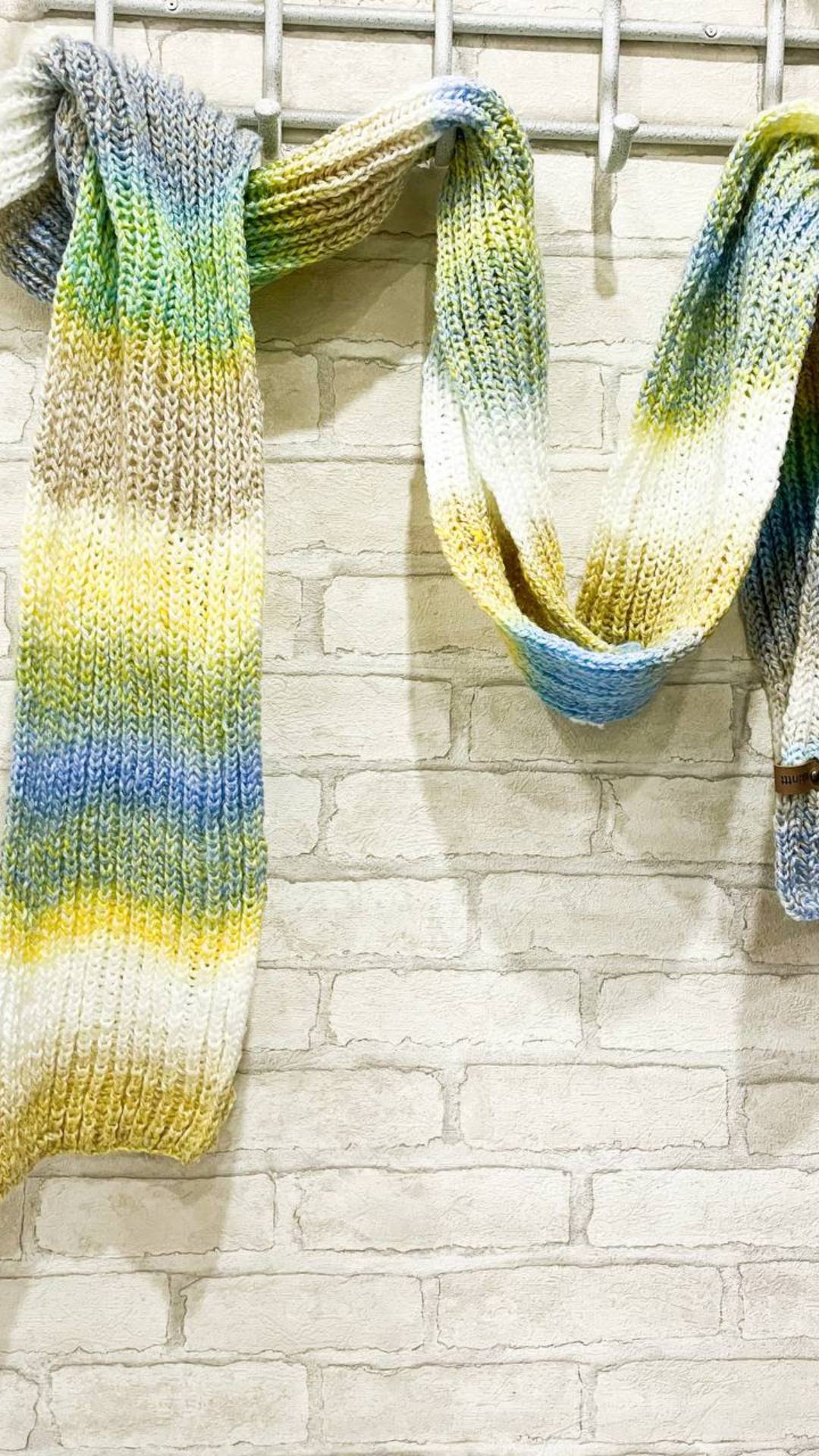 Шарф английской резинкой