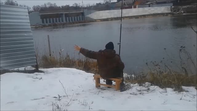 Зимняя рыбалка на поплавок. ч1.