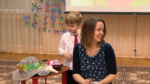 Утренник 070317ФВ FULL HD к 8 марта Полянка