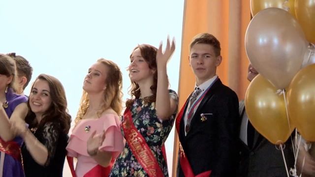 Последний звонок 240516ФВ FULL HD лицей 1575 часть 3