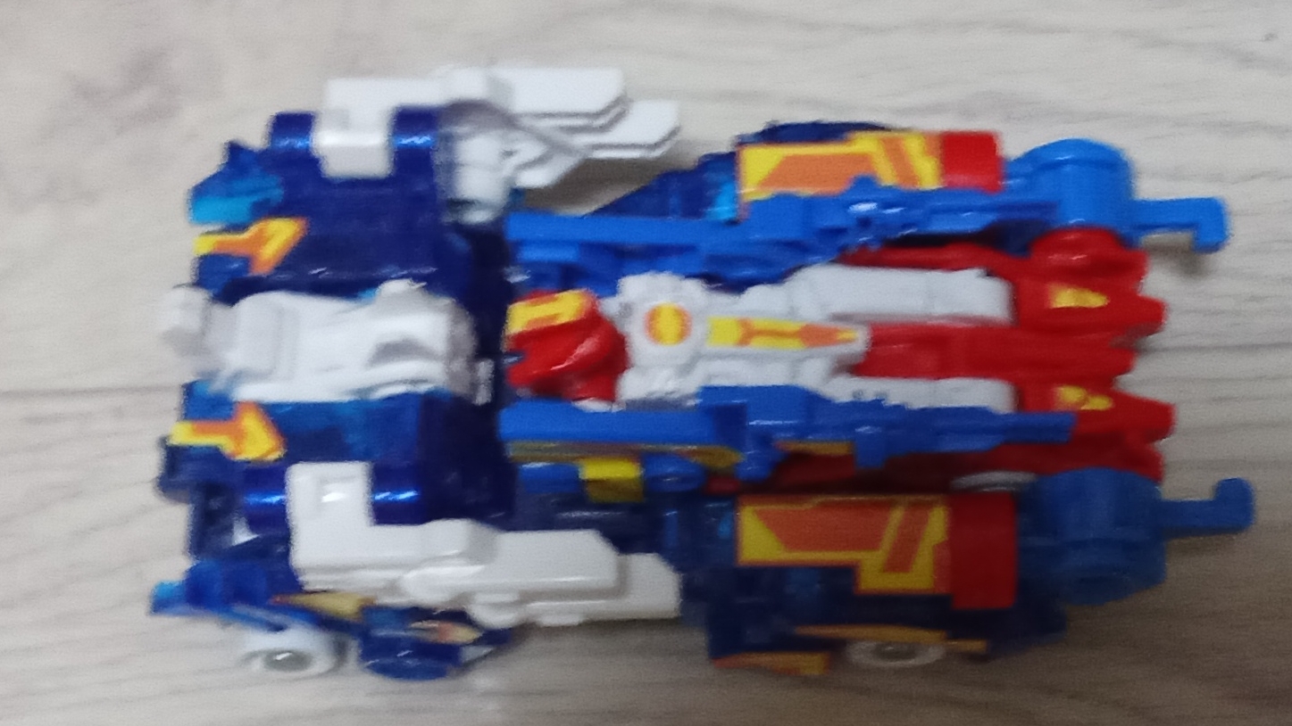 обзор игрушки дикие скричеры royalis