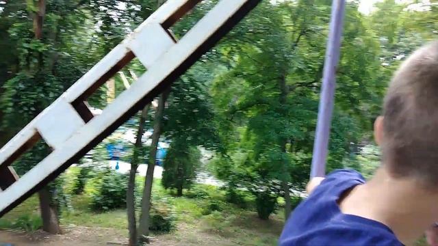 На аттракционах / Кричу как бешенная )))) Аттракционы в Парке Горького Ростов-на-Дону / Anika Z влог