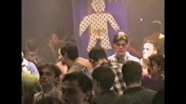 Женя Жмакин (ЖЖ Was Here!) & DJ Slava Finist @ Manhatten Express Club (17.01.1995)