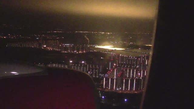 Ночная посадка в аэропорту Внуково, 13.10.2016