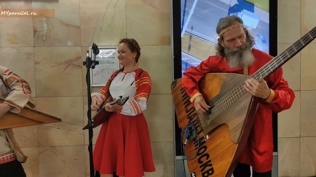 Мультиинструменталист Олег Переверзев и ансамбль "Гармония"