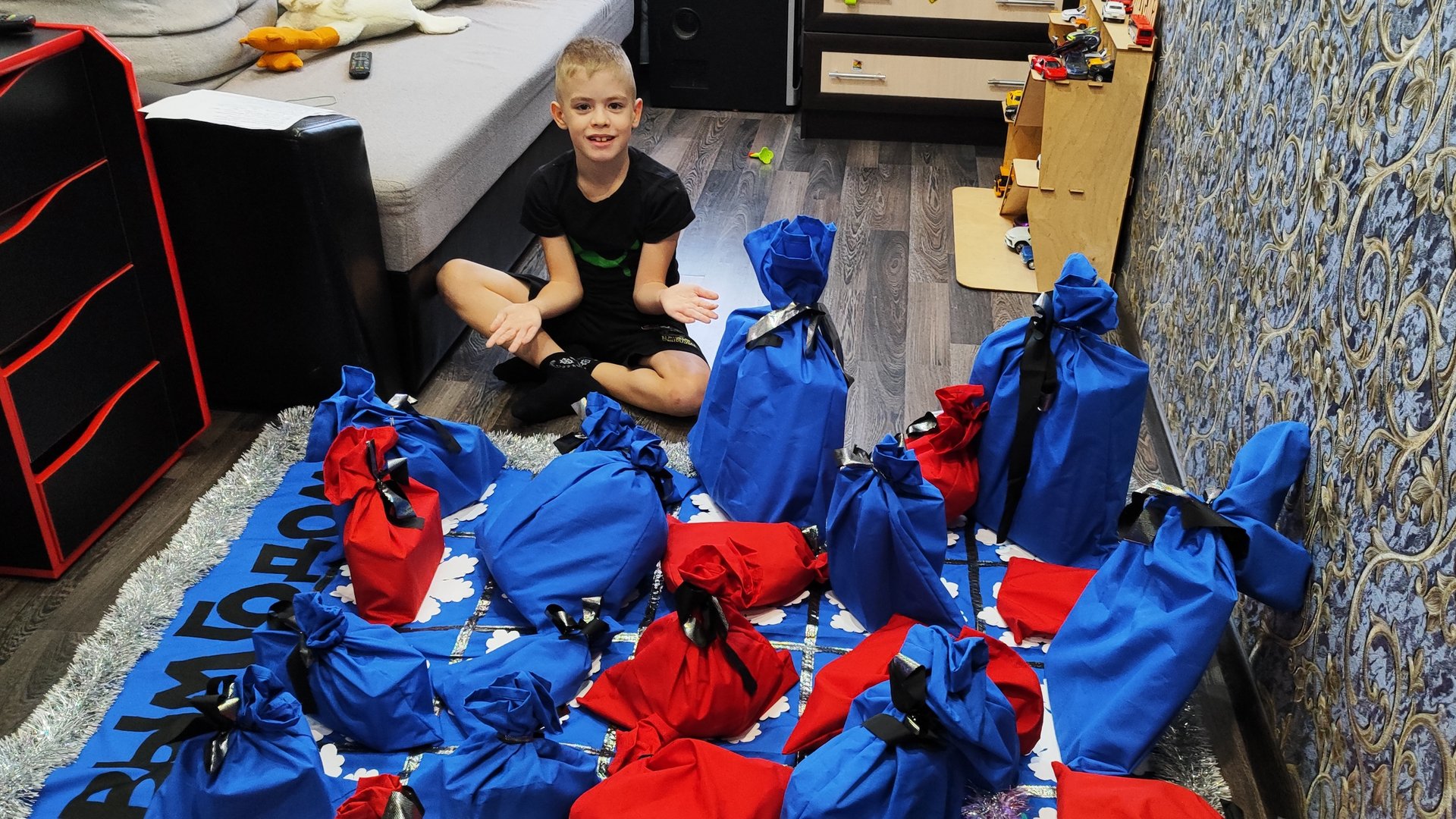 Новогоднее чудо от Деда Мороза и Снегурочки