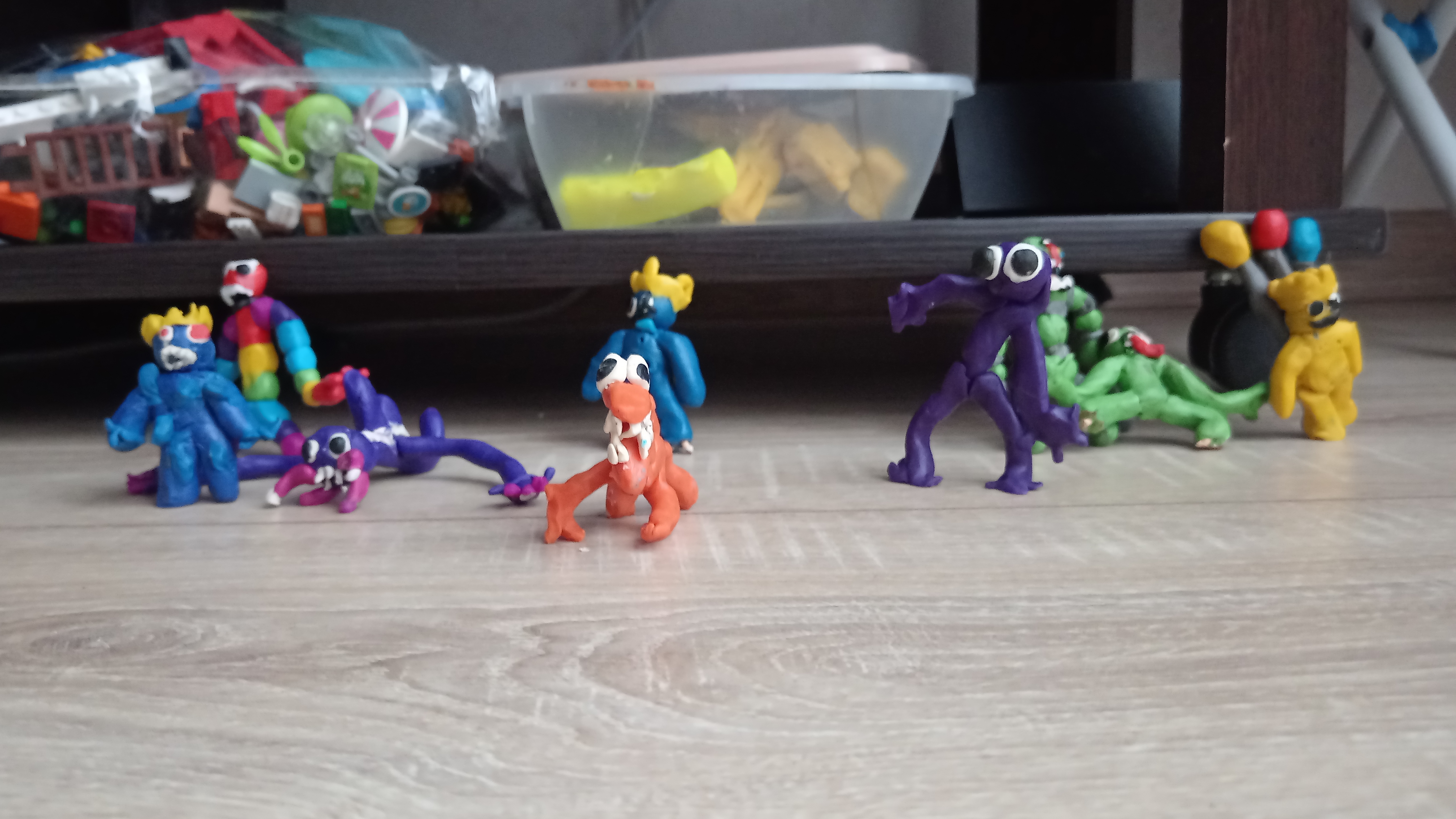 радужным друзьям пришли их формы игз