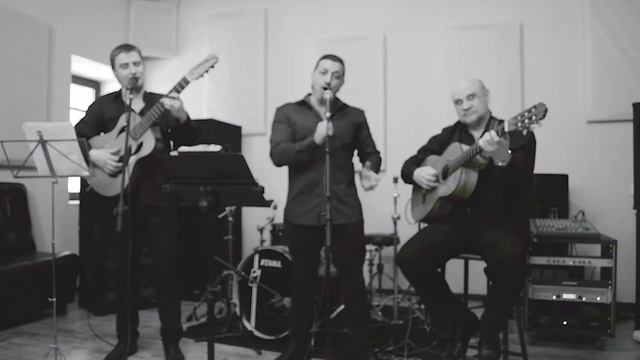 Сергей Тарасов и гр. Тандем - Черёмуха. Русская народная песня под живую гитару. Песня о любви.