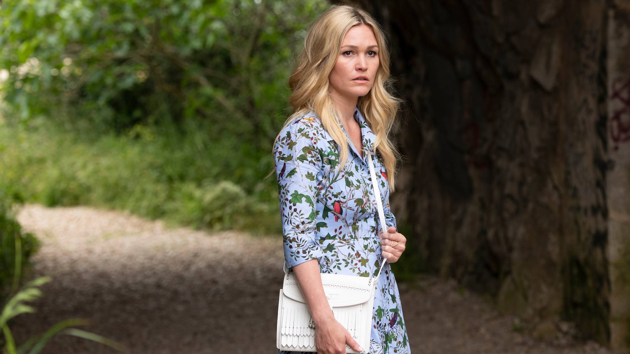 Сериал Ривьера - 3 сезон 4 серия «Решающий удар» / Riviera