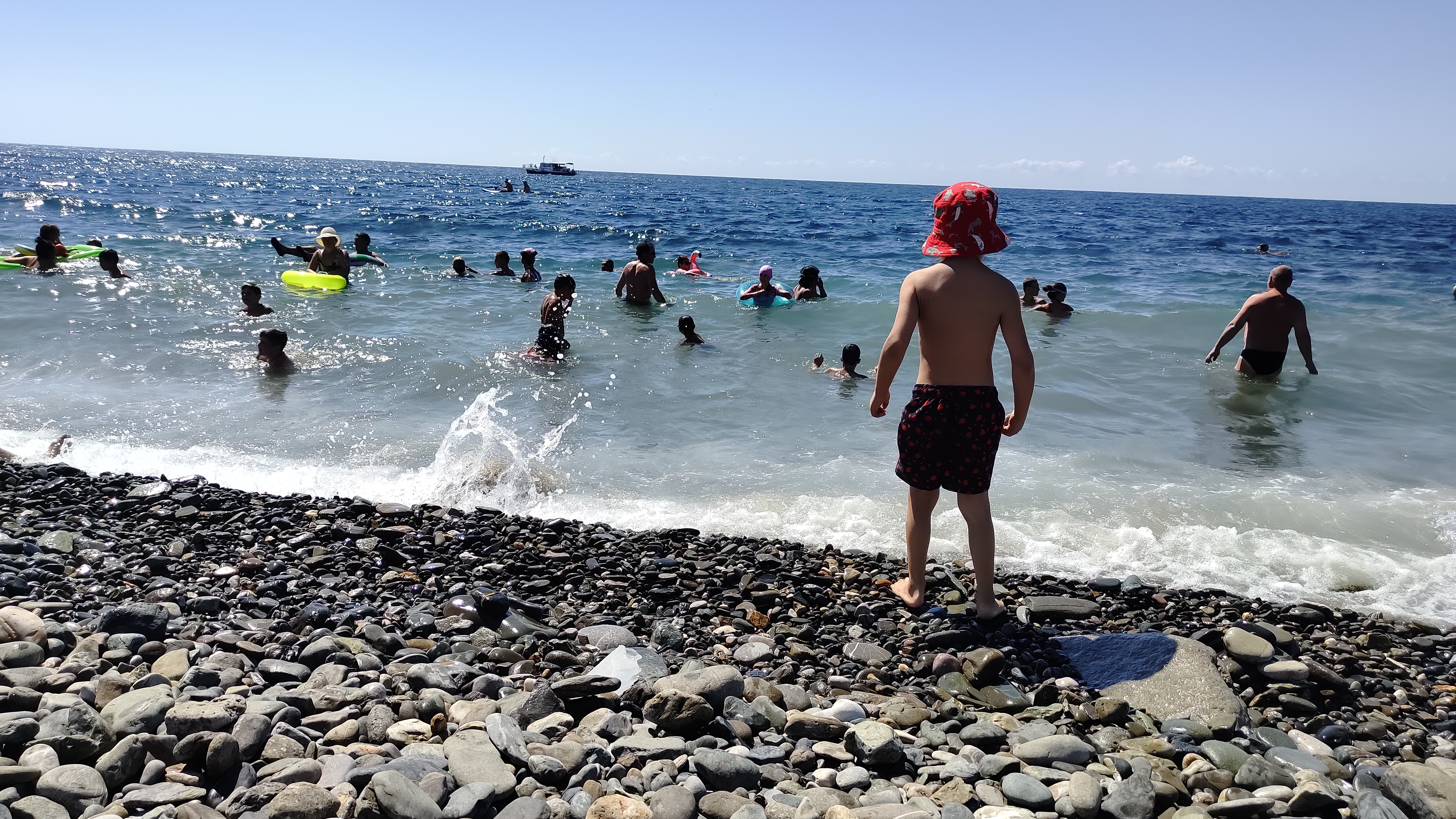 На море с детьми/Сириус2024/пляж/Тесла шоу/Поющий фонтан