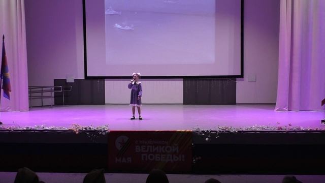 Виктория Бетенекова "Белые панамки"