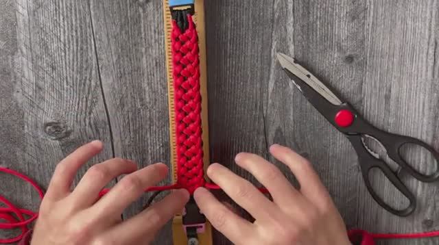 Браслет из паракорда скорпион, знак зодиака