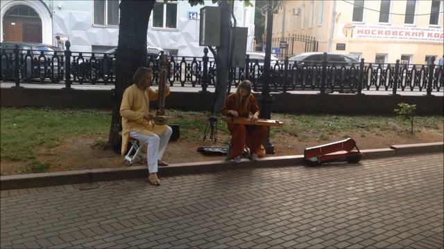 2014 - Москва,  музыканты на Чистых прудах