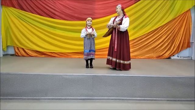 Частушки "Не ругай меня, маманя", исполняет Варвара Ермак, 6 лет