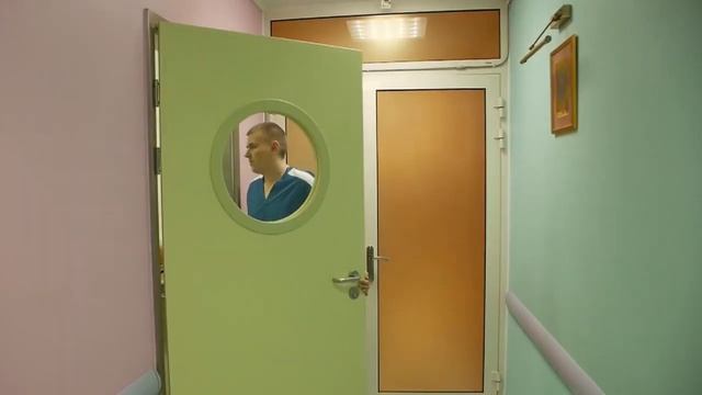 Презентация клиники "Папа, мама и малыш"