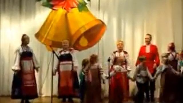 "Нам не надо капустку садить"