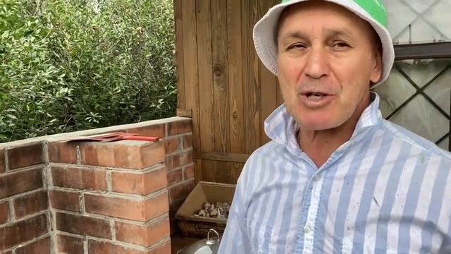 Новый рецепт шашлыка! Даже собаке понравился! Едим маленьких цыплят. Вкуснятина!