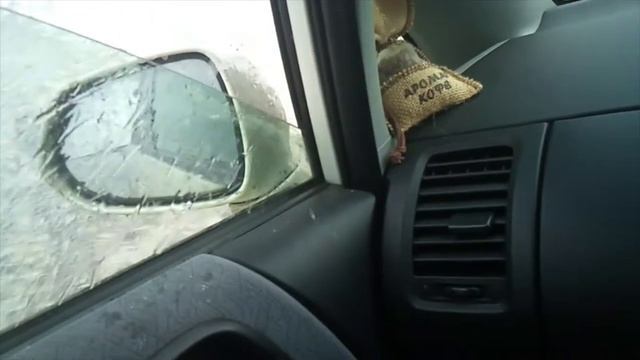 Honda Fit амфибия, переходим в брод весной