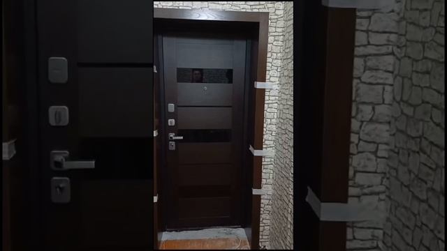 Компания Пенсионер 21 века, входные металлические двери, сделано г. Новокузнецк ул. Лазо д. 3