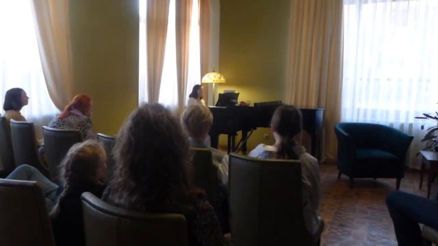 "Сердиться не надо"("На Карнавале") Д.Дорман_Наталья Иванова_Музей "Модерн"_г.Самара 06 мая 21 г.