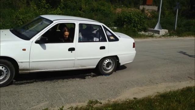 2014 - Раздавил пакет в Екатеринбурге