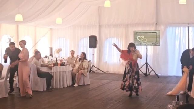 "Прогэя" цыганская песня-пляска, исполняет Инна Марухленко.