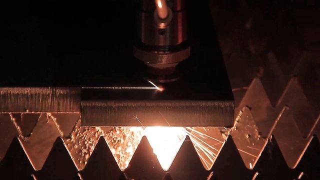 НТО "ИРЭ-Полюс" - Резка планарная 1