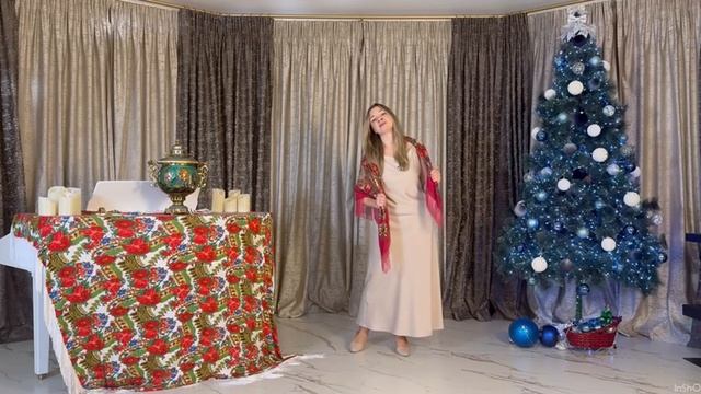 "Под дугой колокольчик " поет Маргарита Гончарова