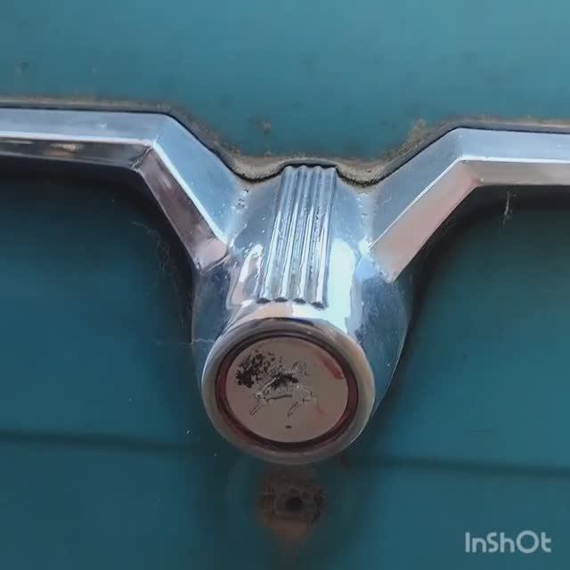 ГАЗ-21 «Волга» — советский автомобиль бизнес-класса,  Горьковсковский завод, (1956 по 1970)