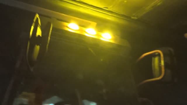 Крылья, колпаки, клеммы. И передний свет для ЛТЗ-55.