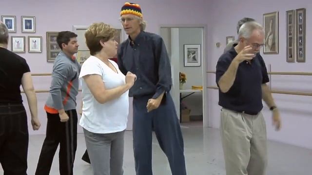 Танцевальная группа для людей с болезнью Паркинсона