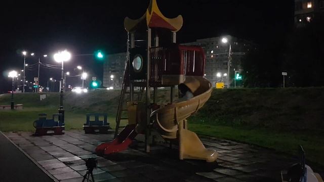 2023 - Аделина едет с горки