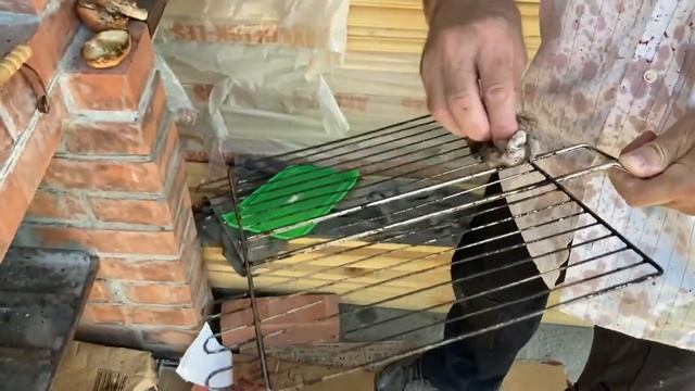 Жареная рыба на решетке за 15 мин! Как пожарить рыбу на мангале, чтобы не прилипла  Просто и быстро