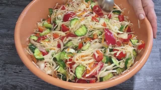 Съедается как семечки.