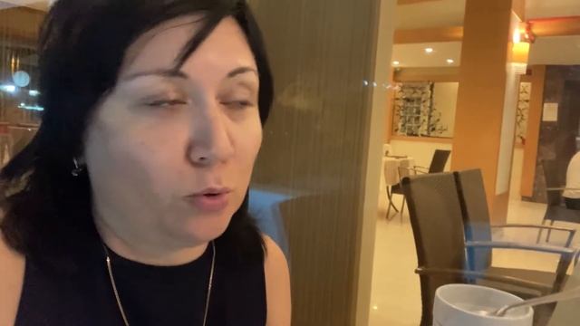 Ужин в отеле Suite Laguna 3* Обзор ресторана и территории. Муж сказал расчёсываться вилкой :)) Чай