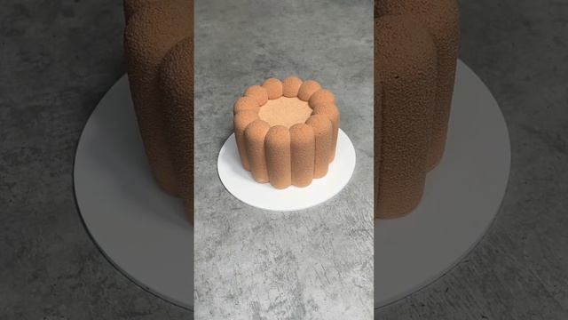 Малиновое наслаждение: рецепт летнего муссового пирожного!