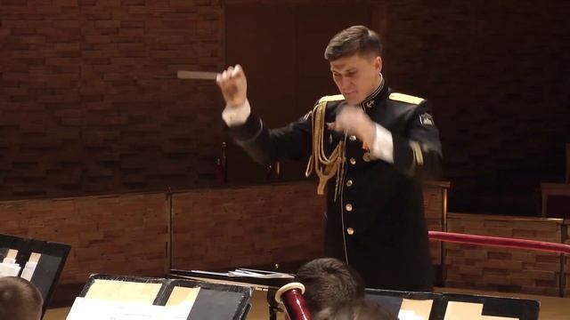 Валерий Халилов - "Любить всю жизнь..."