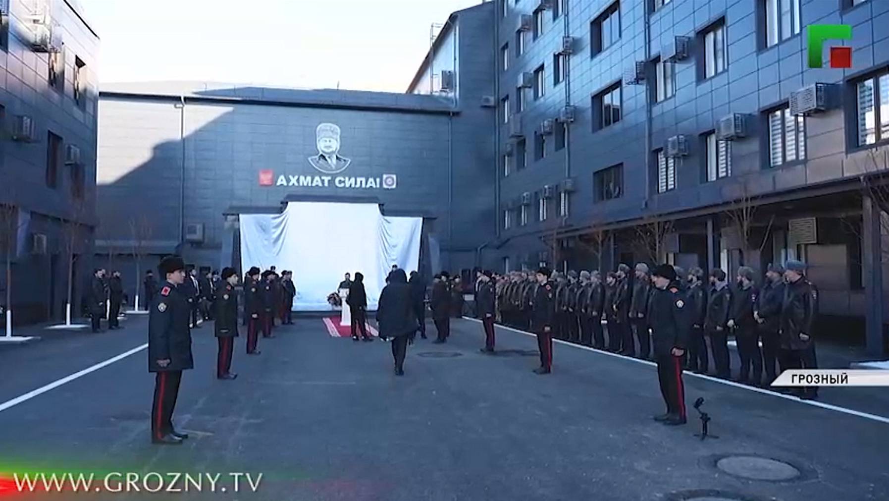 Рамзан Кадыров принял участие в открытии Мемориала памяти в МВД по Чеченской Республике