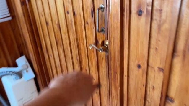 Помидоры перепутали, огурцы прут, муж делает кровать. День Военно-морского Флота. Часть 1