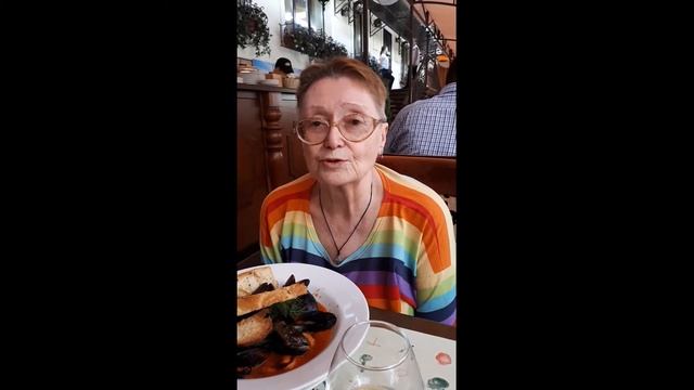 Людмила Владимировна благодарит за слаженную работу по продаже квартиры в Волгограде