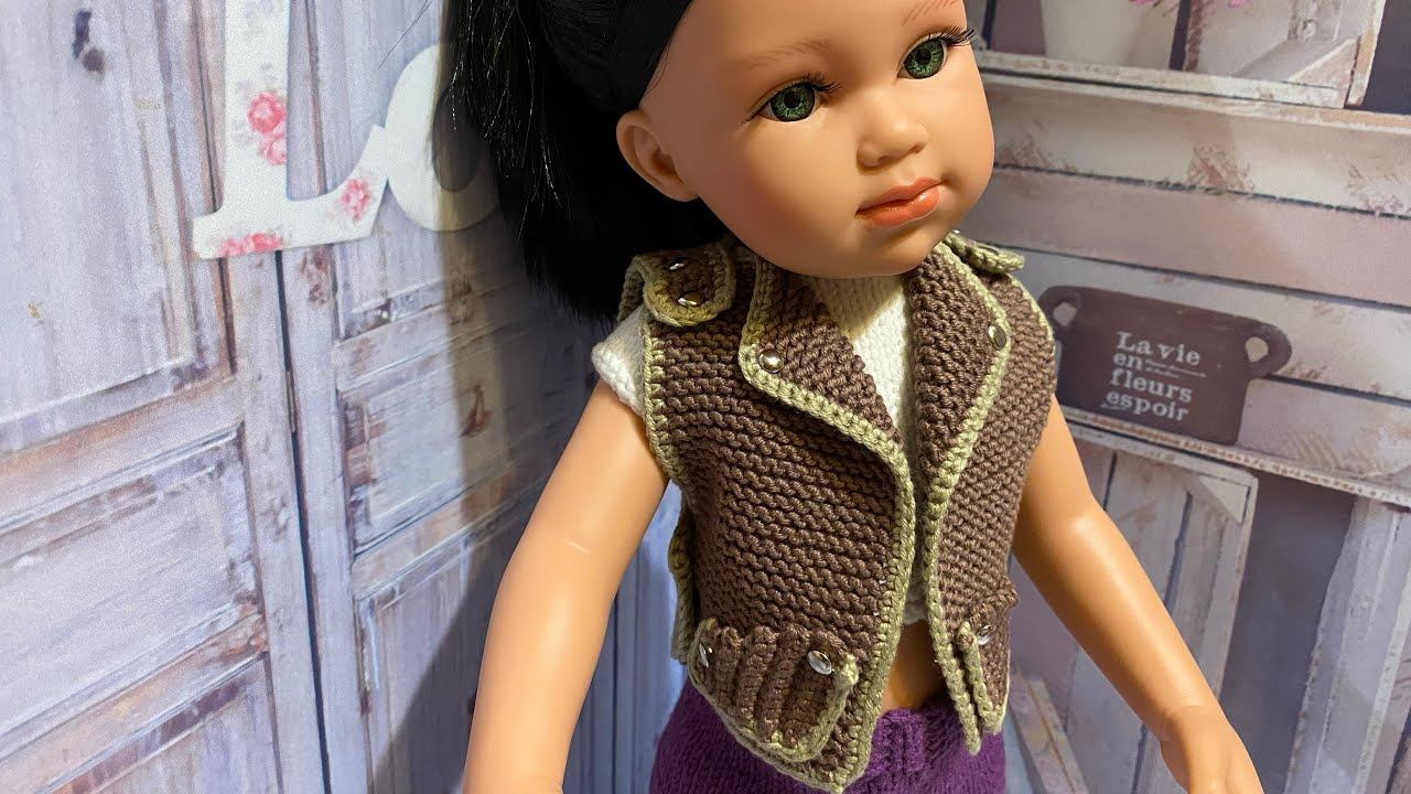 Экспресс мастер класс жилета безрукавки спицами для куклы Ллоренс 42 см.