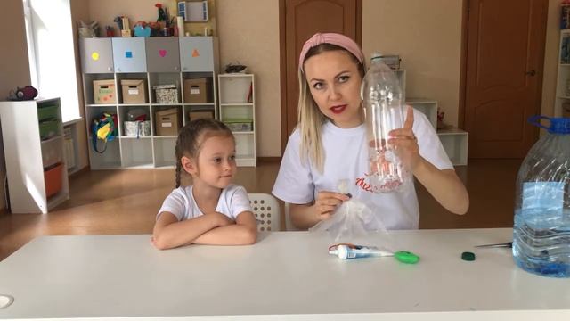 A jellyfish experiment