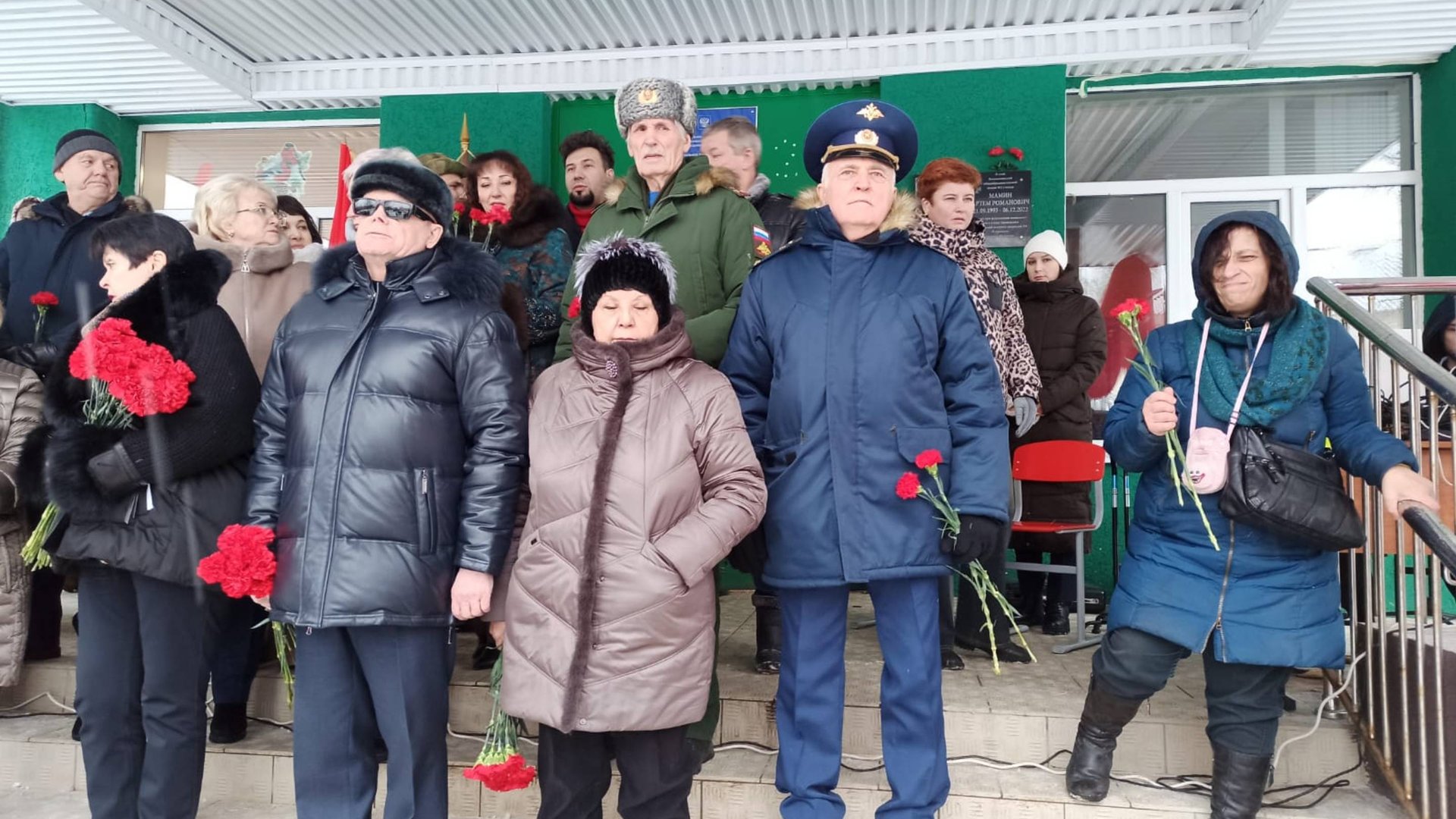 Церемония открытия бюста И.В. Панфилова на территории школы № 2 г. Волоколамск