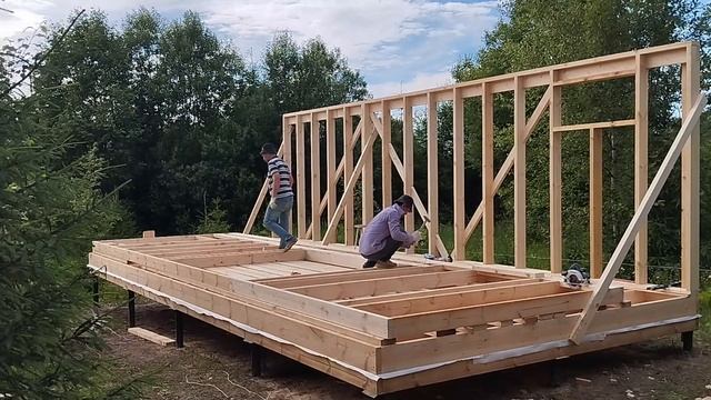 Поднятие стен дома.Мини-дом-каркасник.Участок с нуля.Часть №6