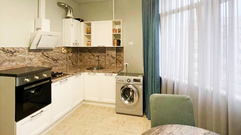 Цена квартира в Геленджике 12.5 млн.р.  в ЖК "Лесной" на ул.Островского ближе к ул.Дивноморской.