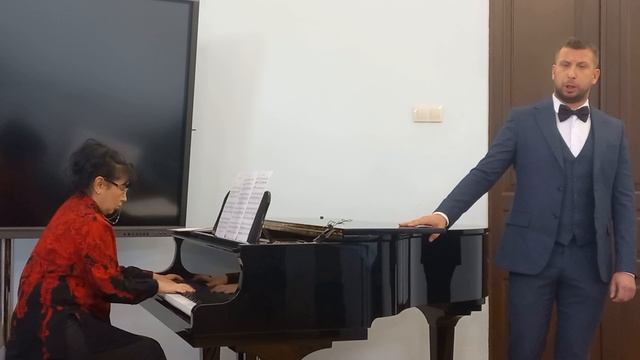 С. Донуаров, "У врат обители святой" -поёт Роман Желновачёв