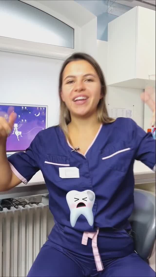 Нужно ли удалять молочные зубы в клинике❓