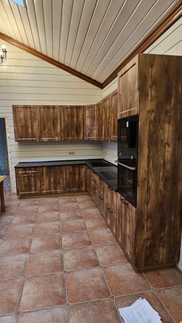 Кухонный гарнитур угловой