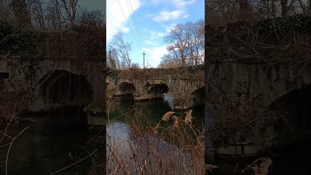 Севастопольский(Чоргуньский) мост-акведук на реке Чëрная. Построен в 1835-1853 г. г. Севастополь.